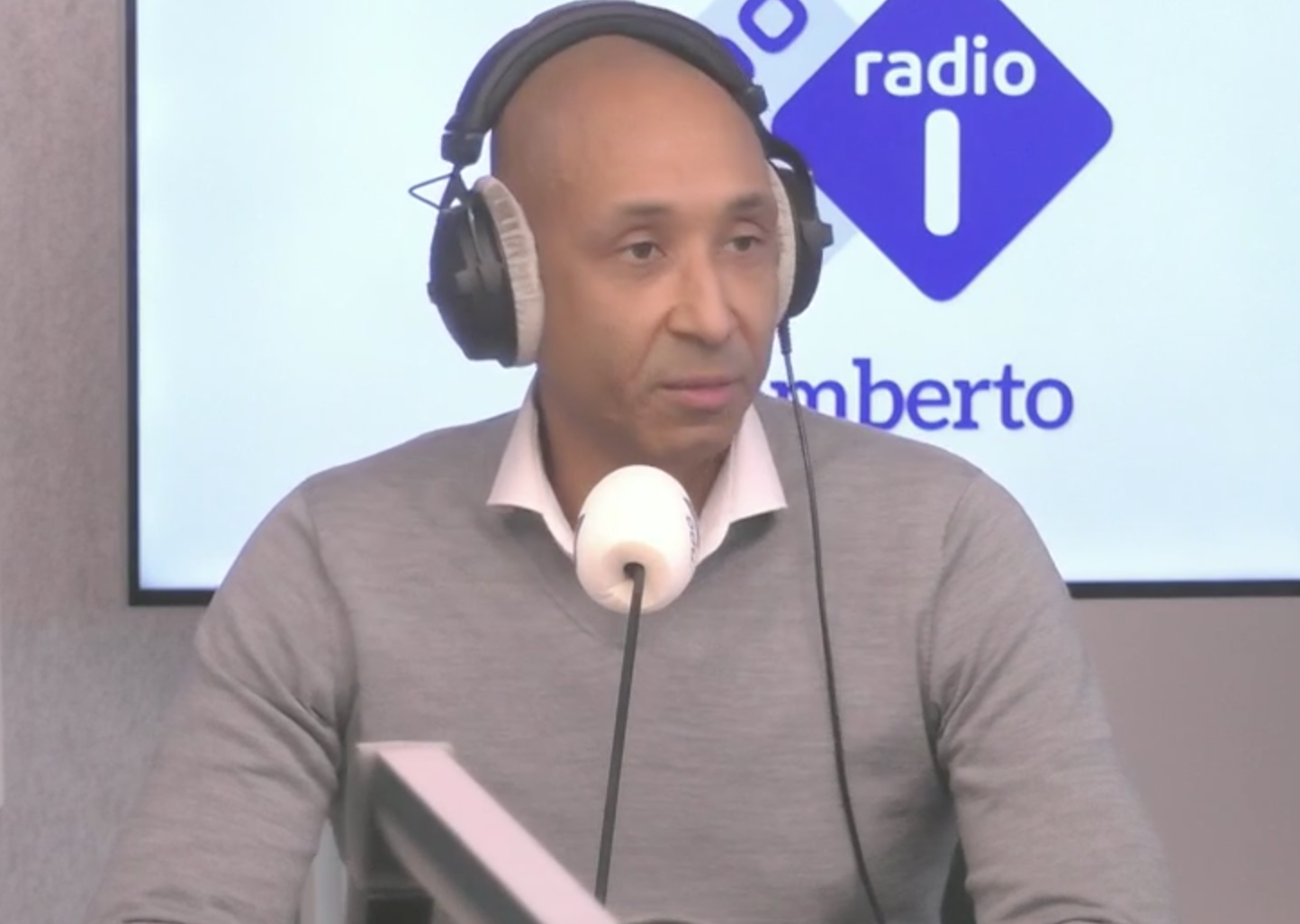 Kenneth Pérez en Nicky Siebert, 15 jaar na racistisch incident | NPO ...