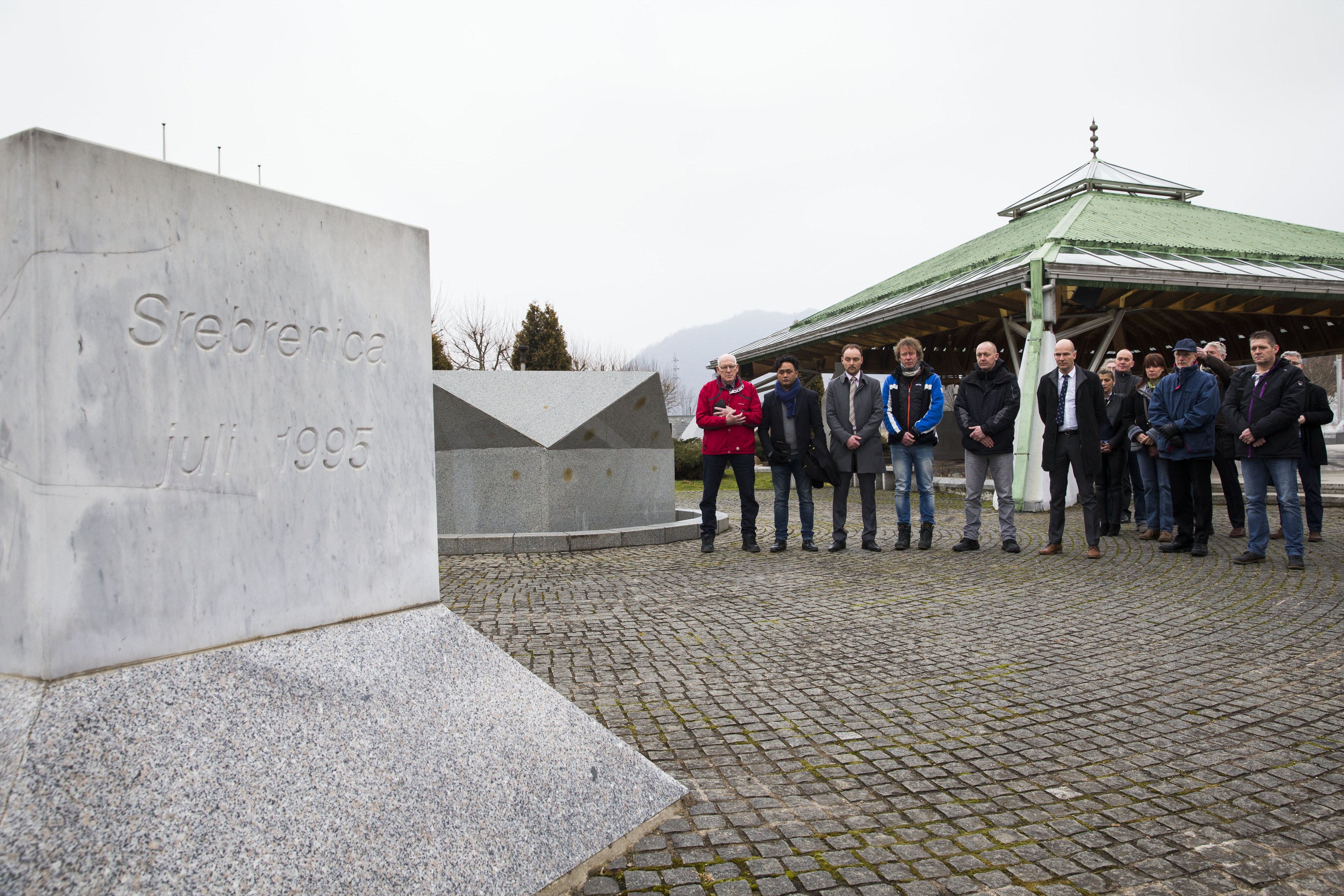 Erkenning en een symbolisch bedrag voor Dutchbat: is het trauma ...