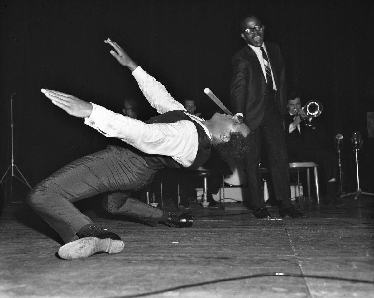 Magical Mystery Tour feliciteert de jarige Chubby Checker | NPO Radio 5