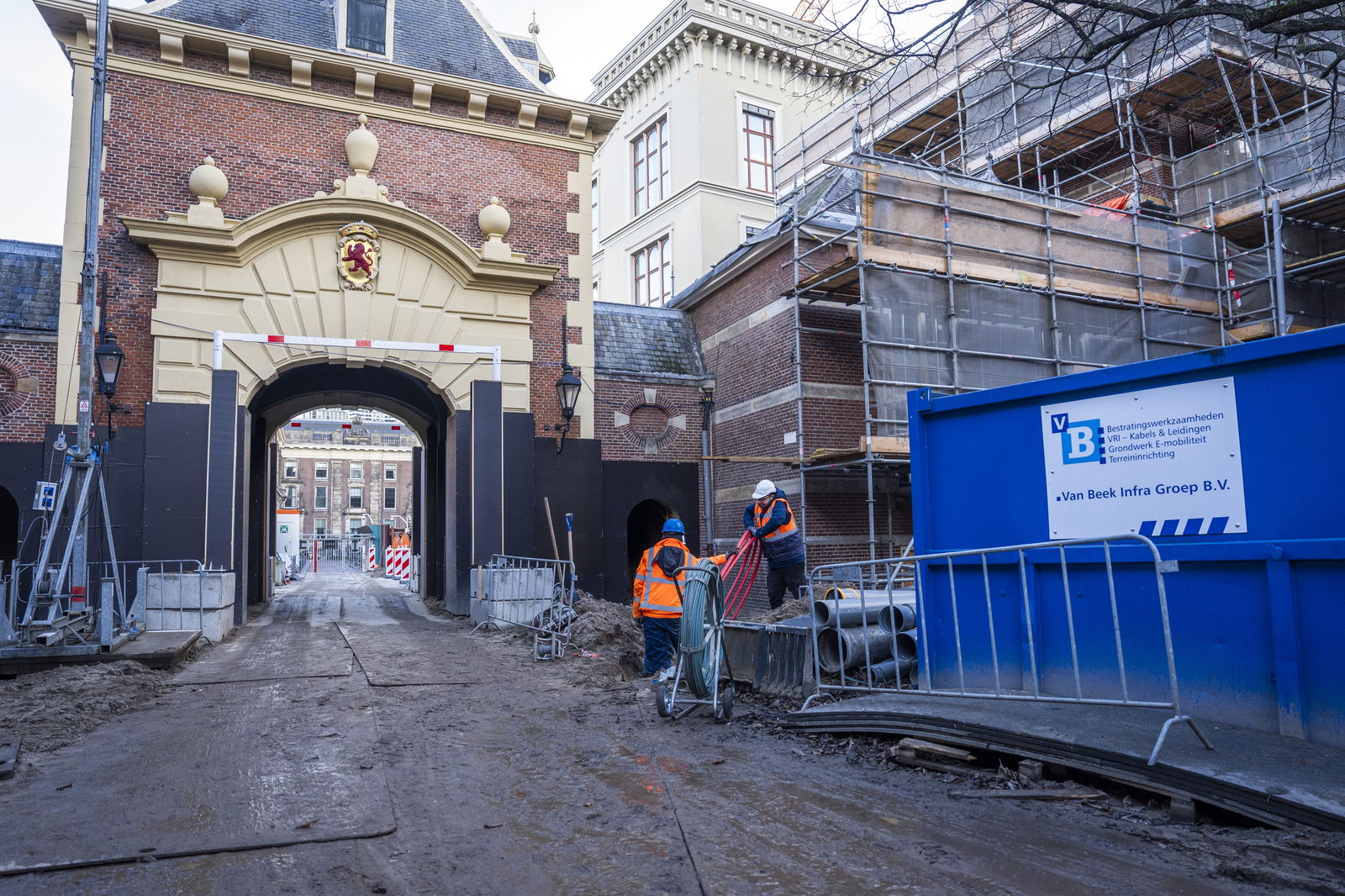 Compensatie voor de stad Den Haag voor de Binnenhofrenovatie | NPO Radio 1