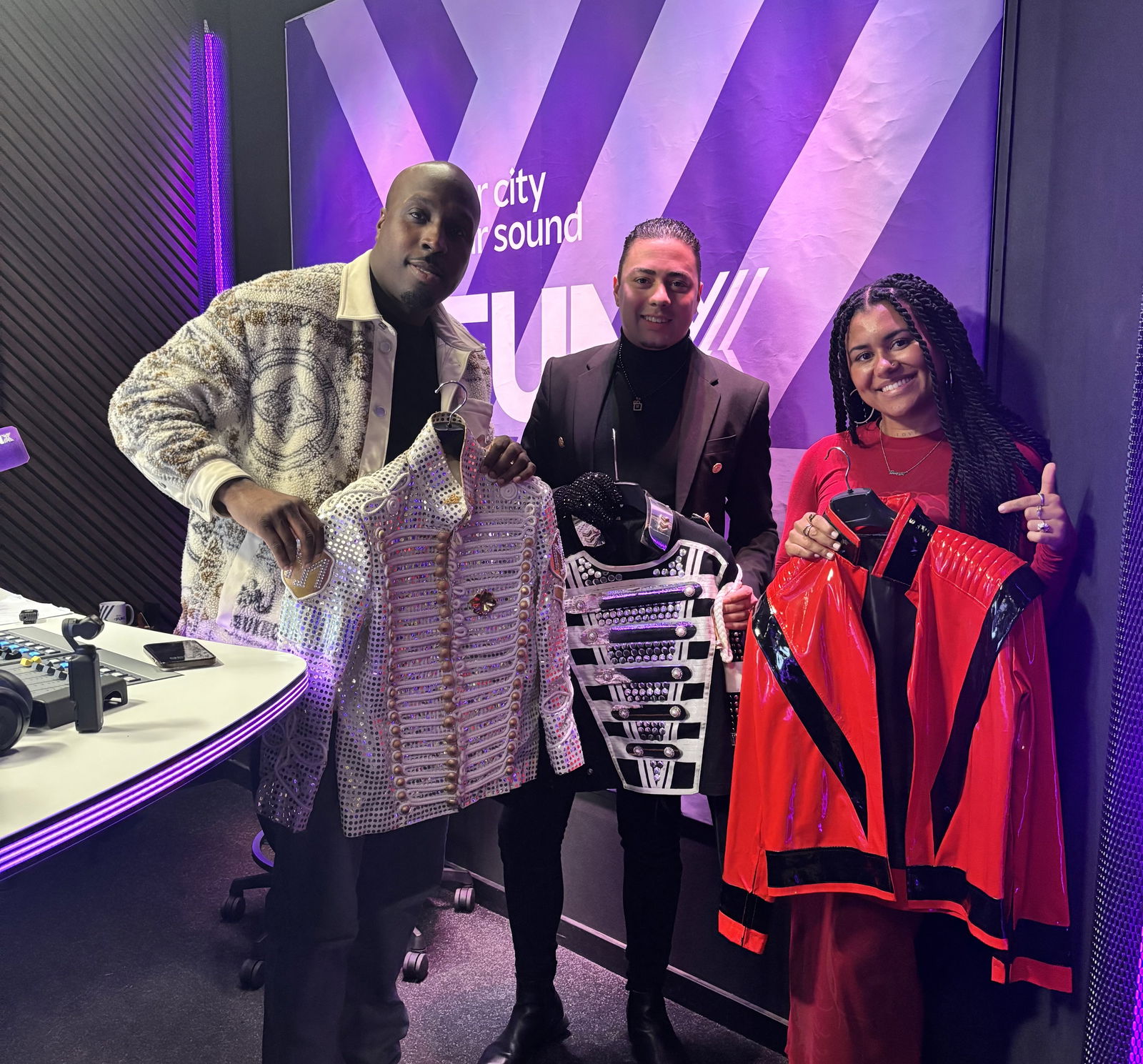 MJ-imitator Marciano Martie over de nieuwe Michael Jackson-film | FunX