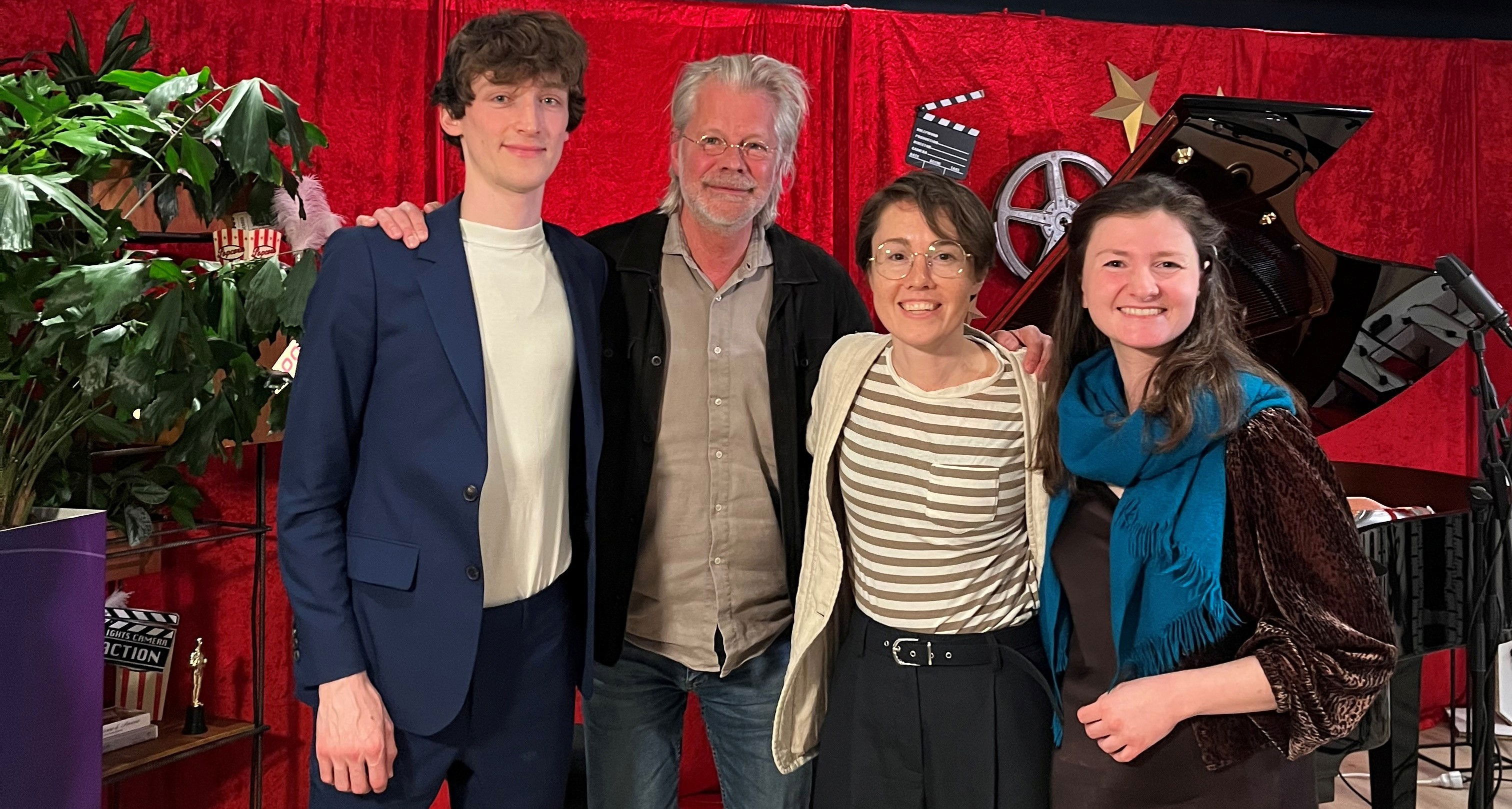 Live bij Hans: Amerikaanse componist Caroline Shaw. Composer in ...