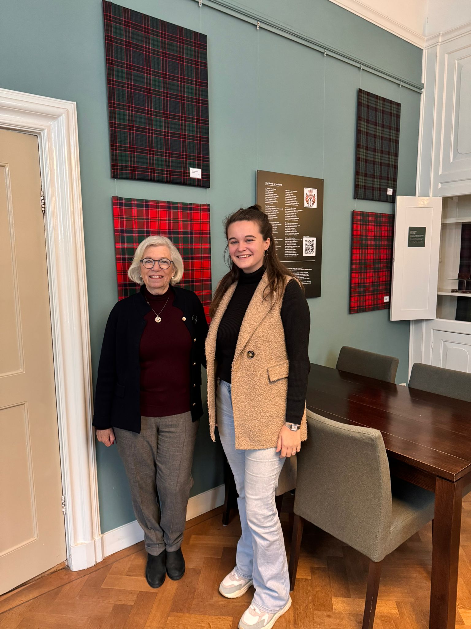 Het Schotland-gevoel in Borne tussen de tartans en de kilts. | NPO Radio 1