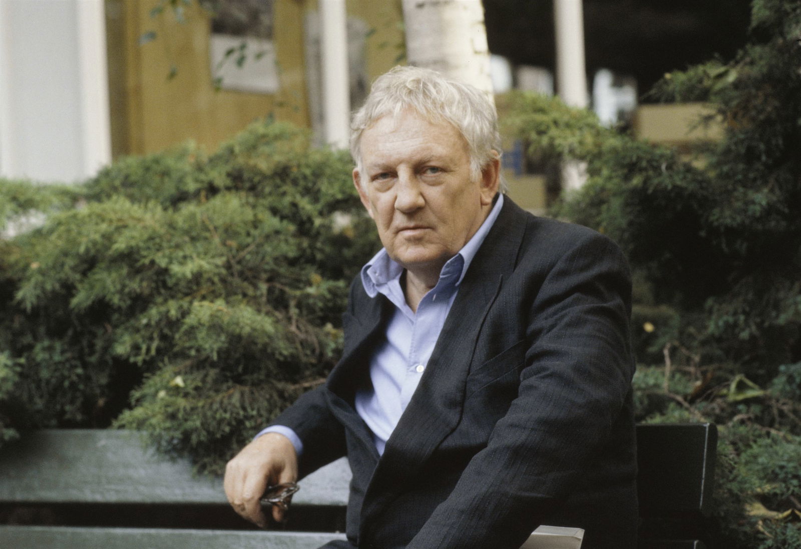 Terug naar Toen: Belgische schrijver Hugo Claus overleden | NPO Radio 1