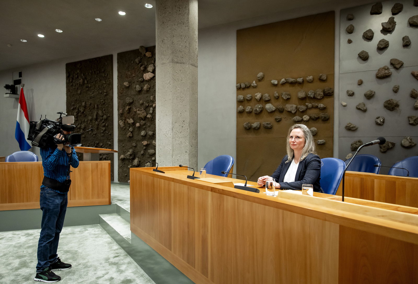 Ministerie VWS moet 250 miljoen euro bezuinigen, instanties krijgen ...