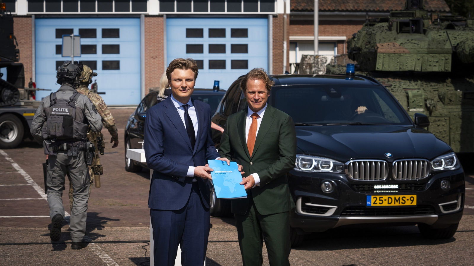 De Politieke Weekanalyse met Kees Boonman | NPO Radio 1