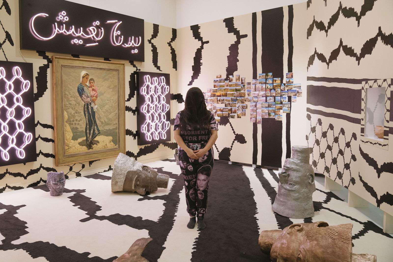 Hoe overleeft kunst in tijden van een genocide? | NPO Radio 1