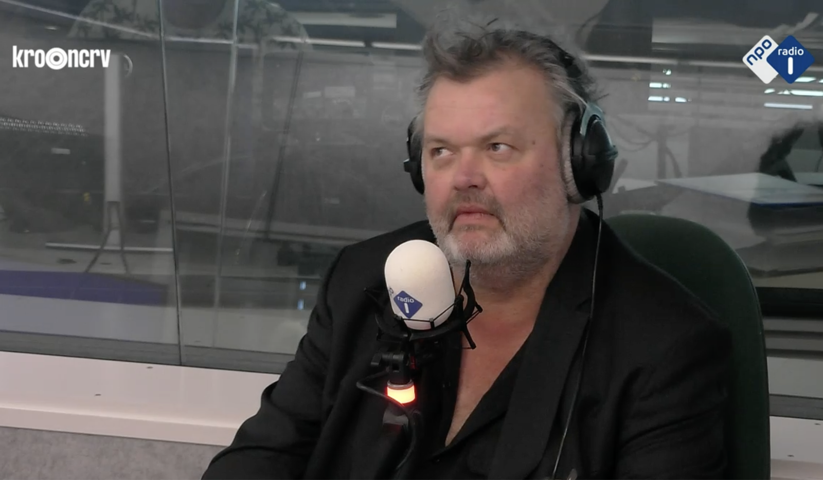 Daniël Lohues over zijn nieuwe album En zo is 't gaon | NPO Radio 1