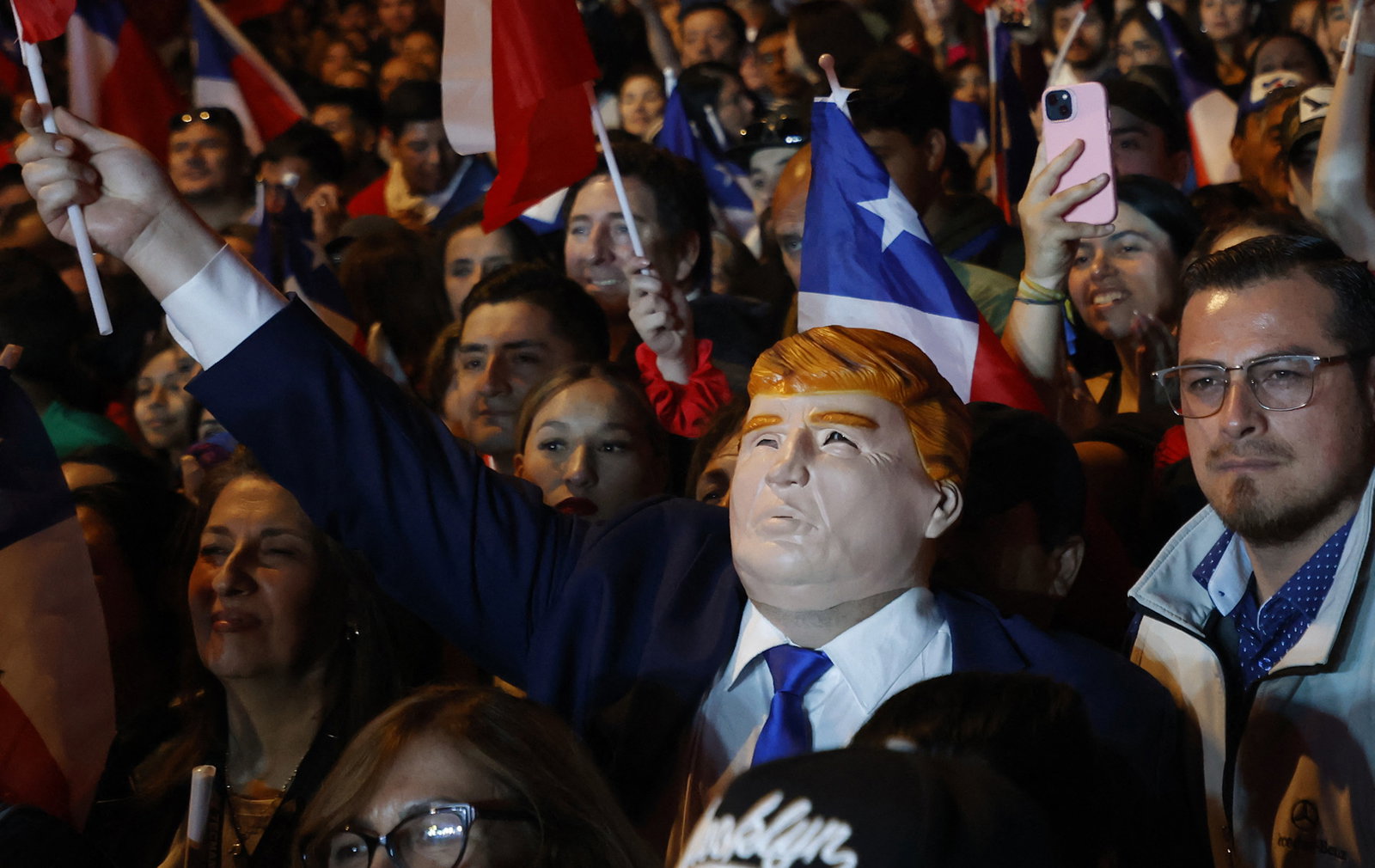 Trump wil Latijns-Amerika terug | NPO Radio 1