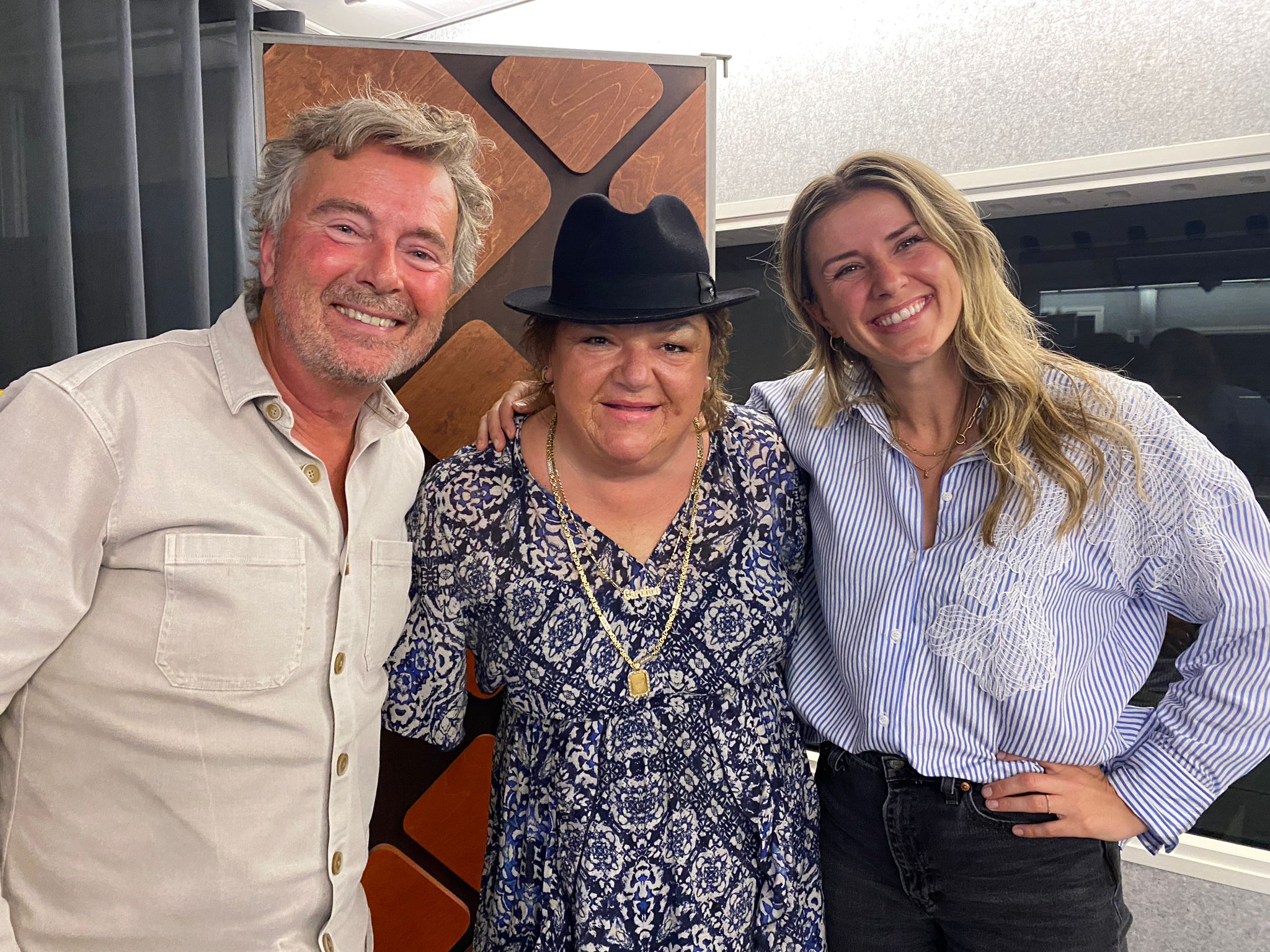 Caroline van Batenburg is Andrea Hazes en schreef het boek 'Ik geloof ...