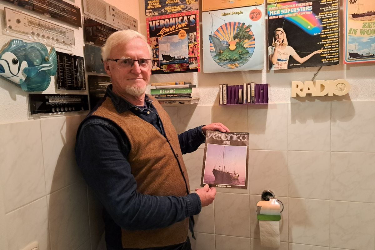 Jan van der Kolk maakte van zijn toilet een Radio Veronica-museum | NPO ...