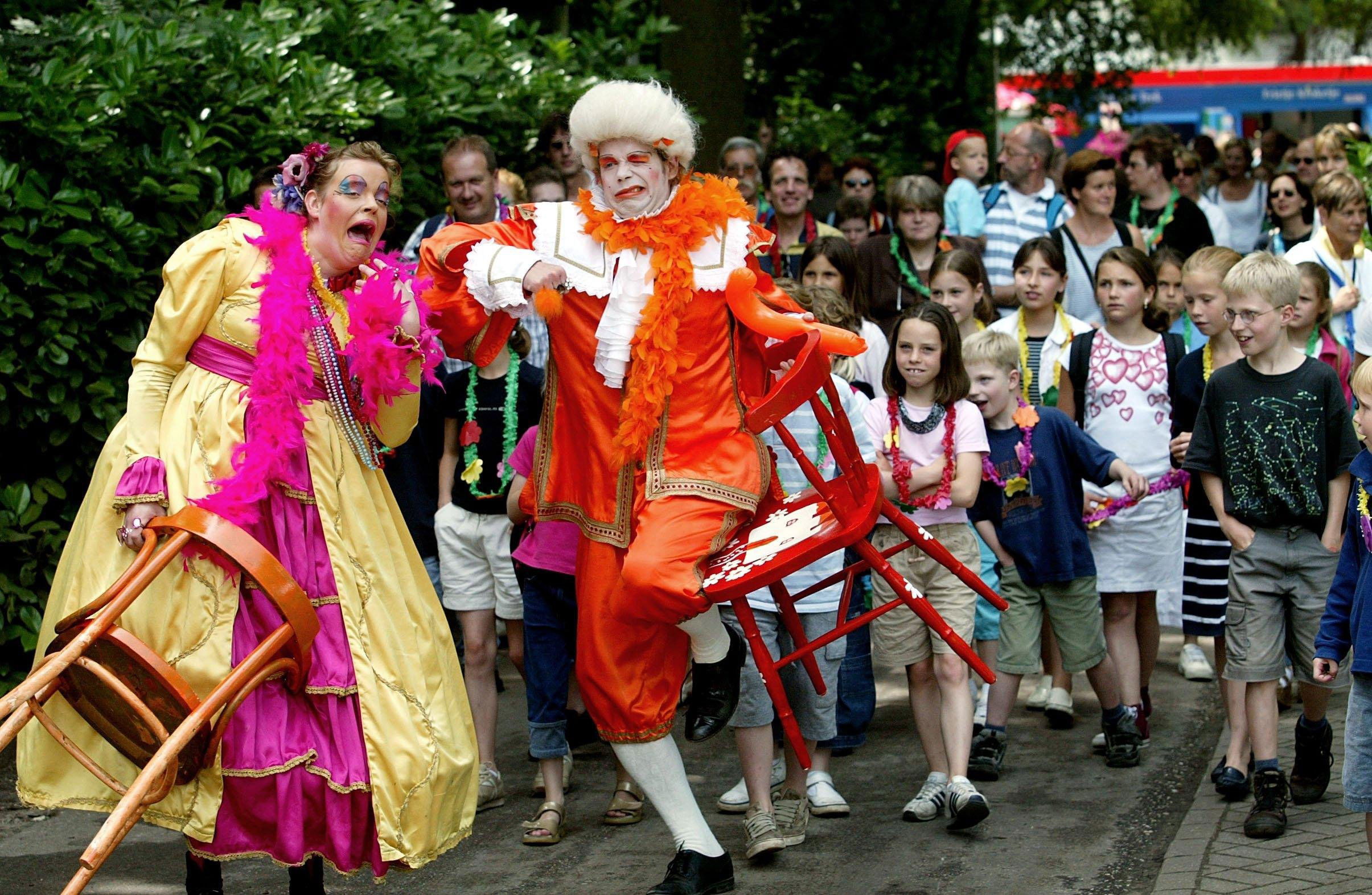 16 jaar na sluitingsdag een ode aan Het Land van Ooit | NPO Radio 1