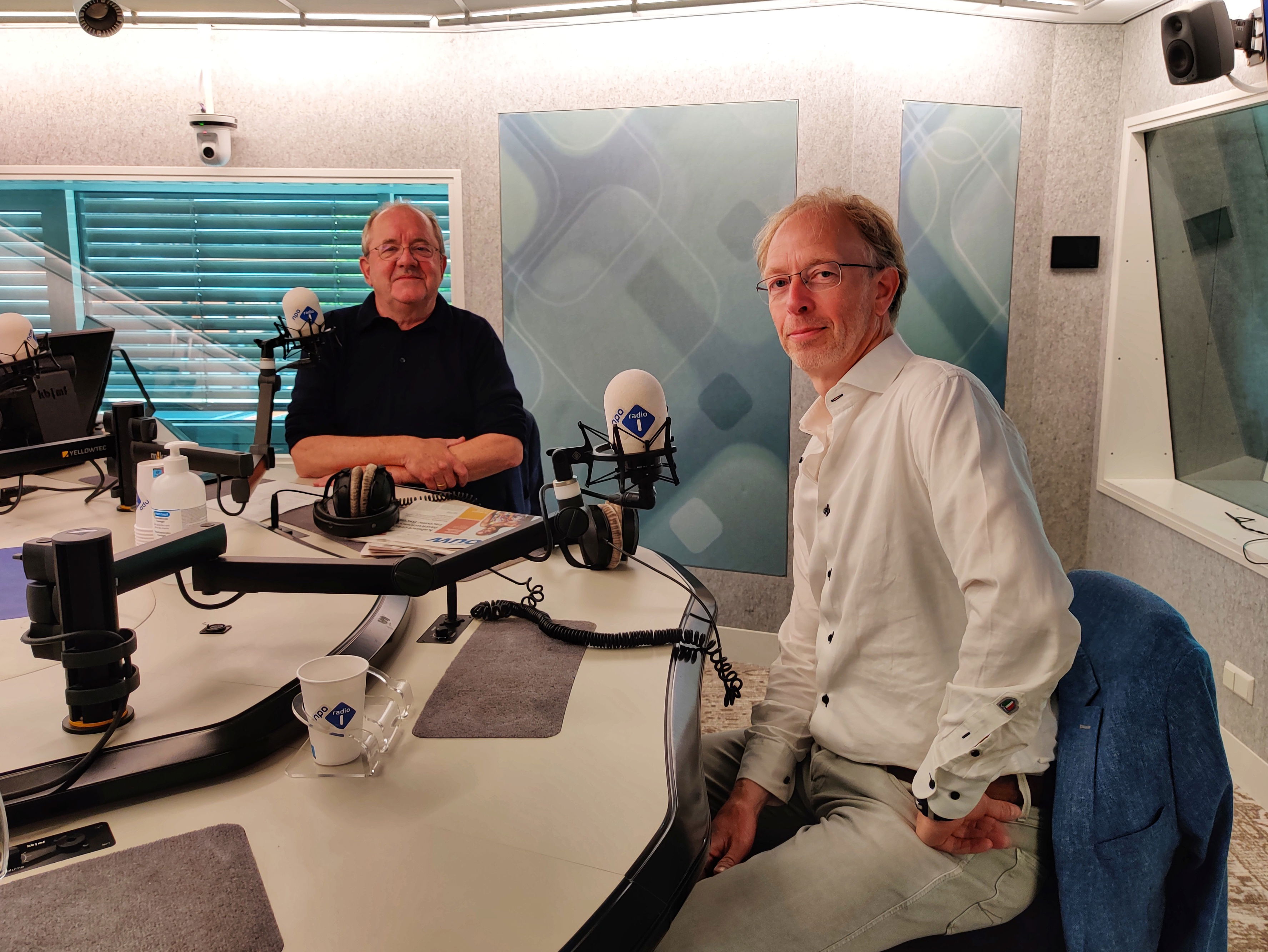 Hubert Smeets en Alex Krijger over de gevolgen van de oorlog in ...