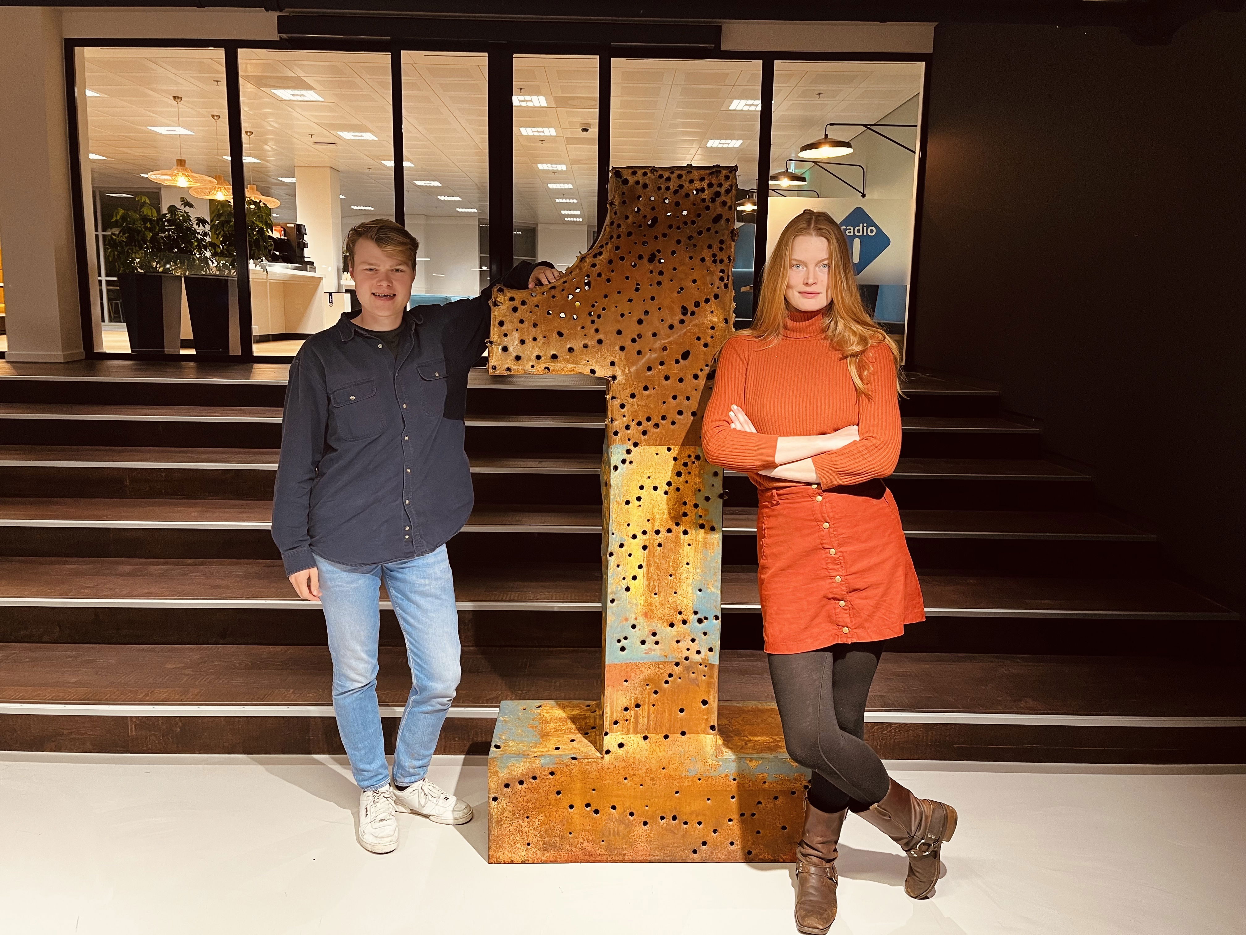 Hoe ga je op een goede manier om met rouw? | NPO Radio 1