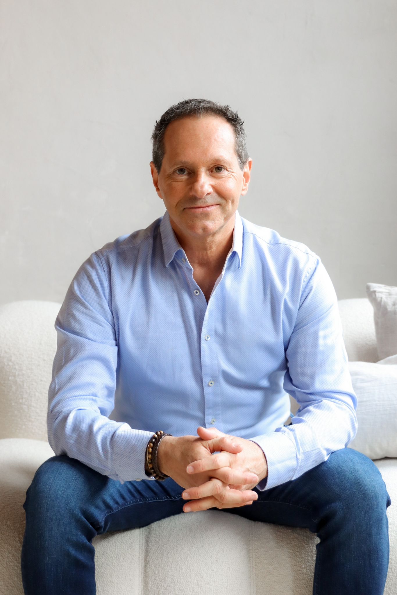 Doe Maar drummer René van Collem zet zich in voor verslaafden en hun ...