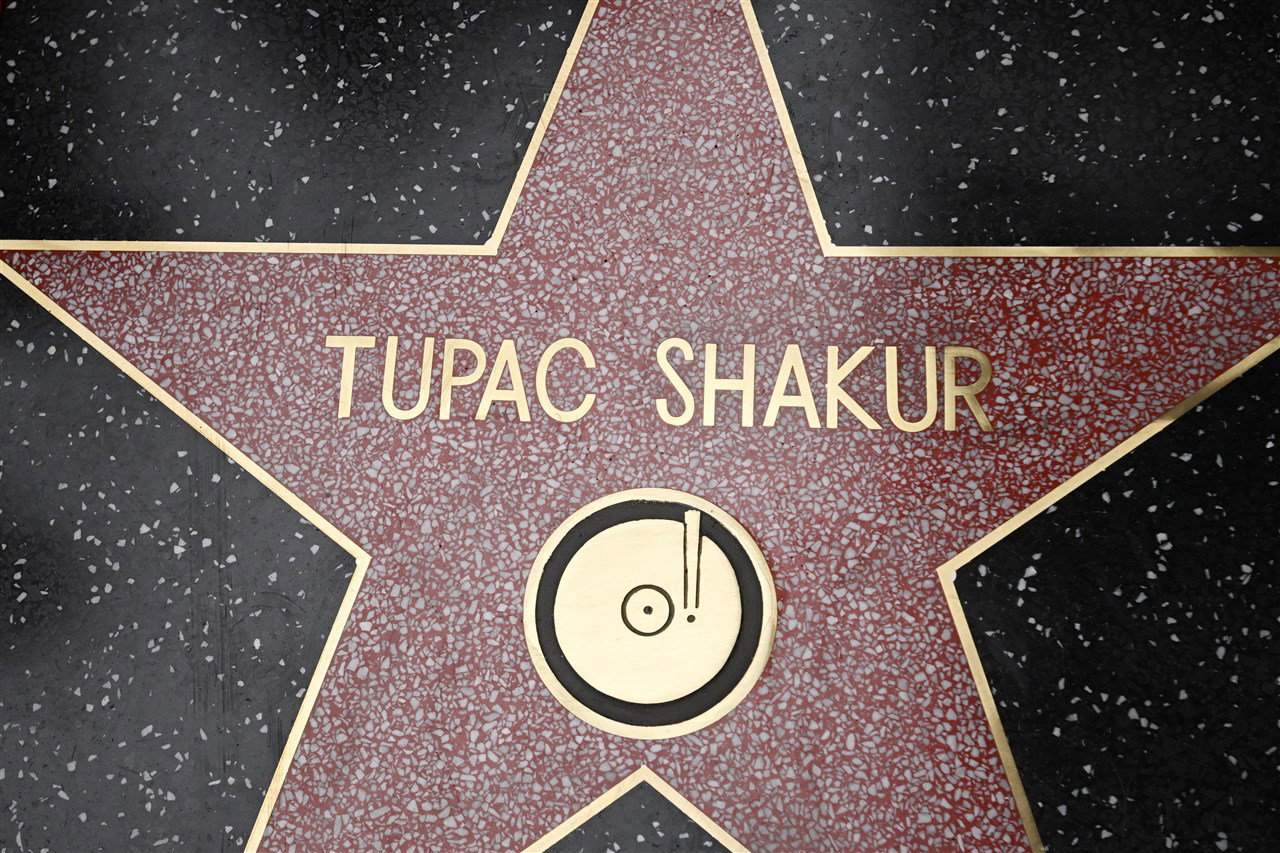 Voorstelling We Are (not) Tupac Shakur van collectief DIEHELEDING gaat ...
