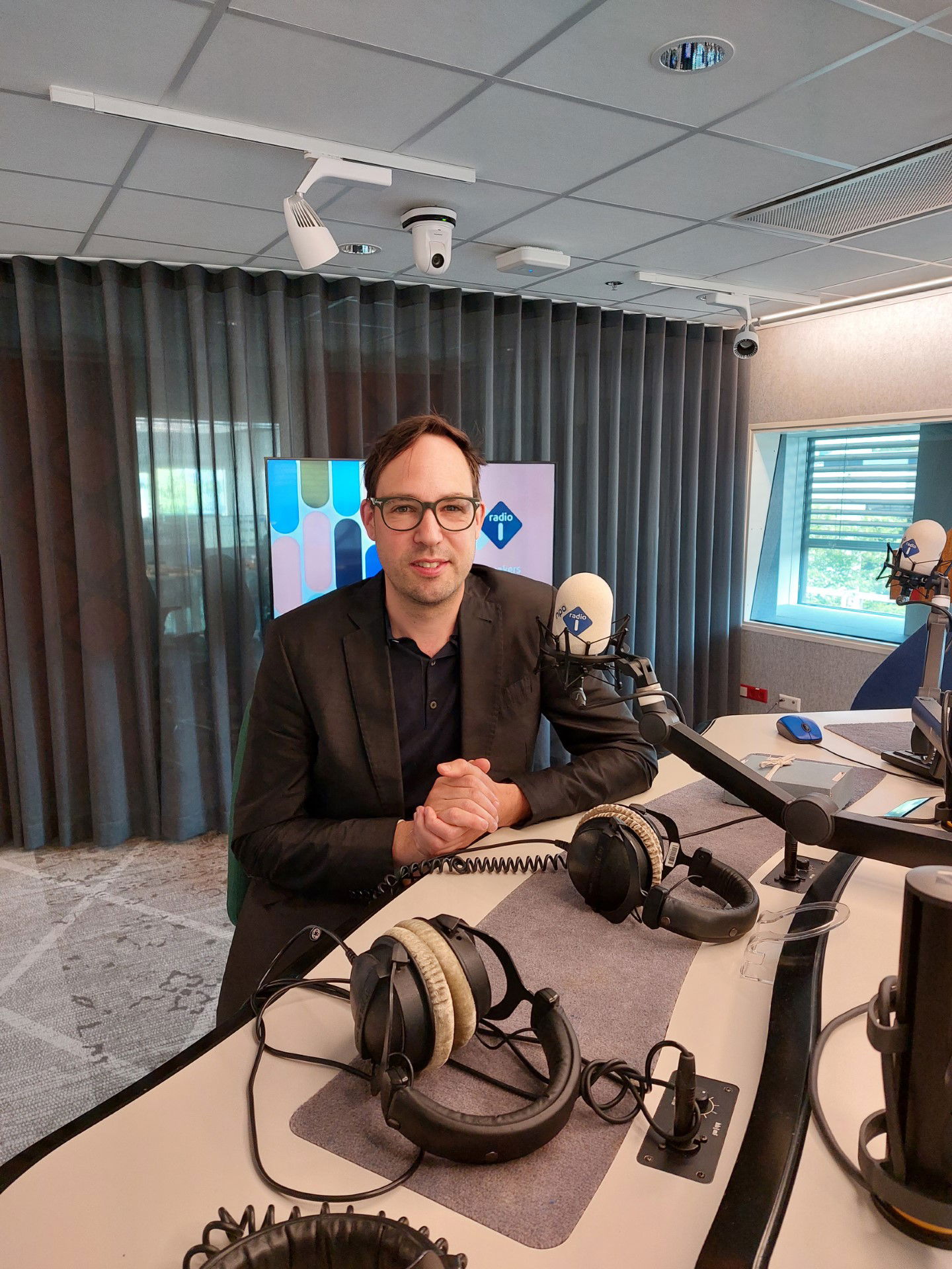 Pepijn Reeser over de tentoonstelling: "De Zonnekoning en Oranje" | NPO ...