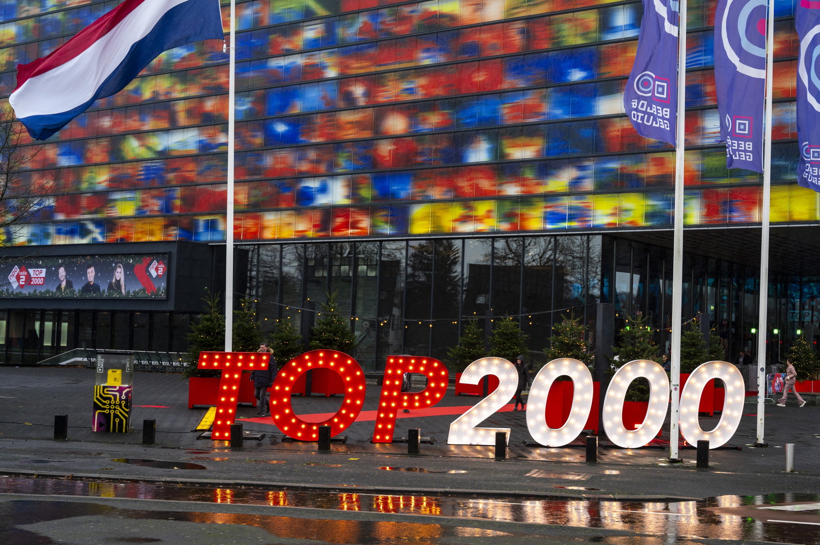 Stembussen 25e editie van de Top 2000 geopend | NPO Radio 1
