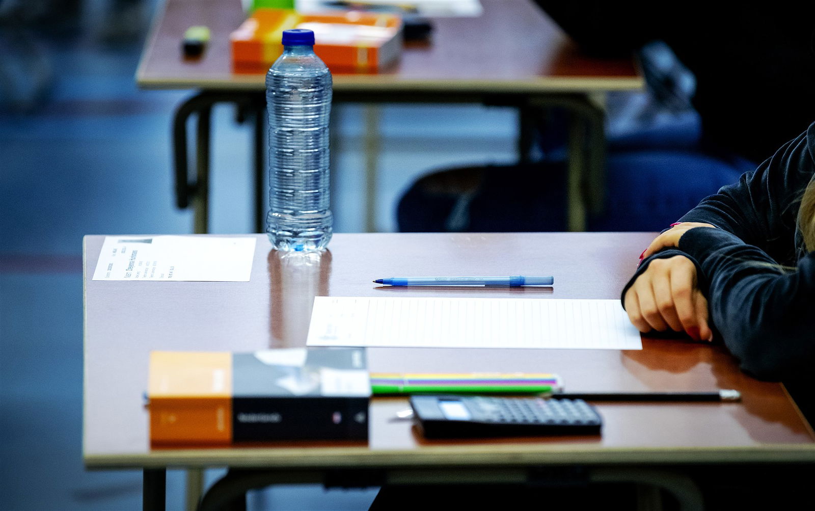 ‘Geef les in mentale weerbaarheid op middelbare scholen’ | NPO Radio 1