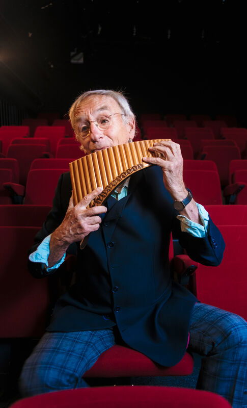 Kunststof - Karel de Rooij, kleinkunstenaar | NPO Radio 1