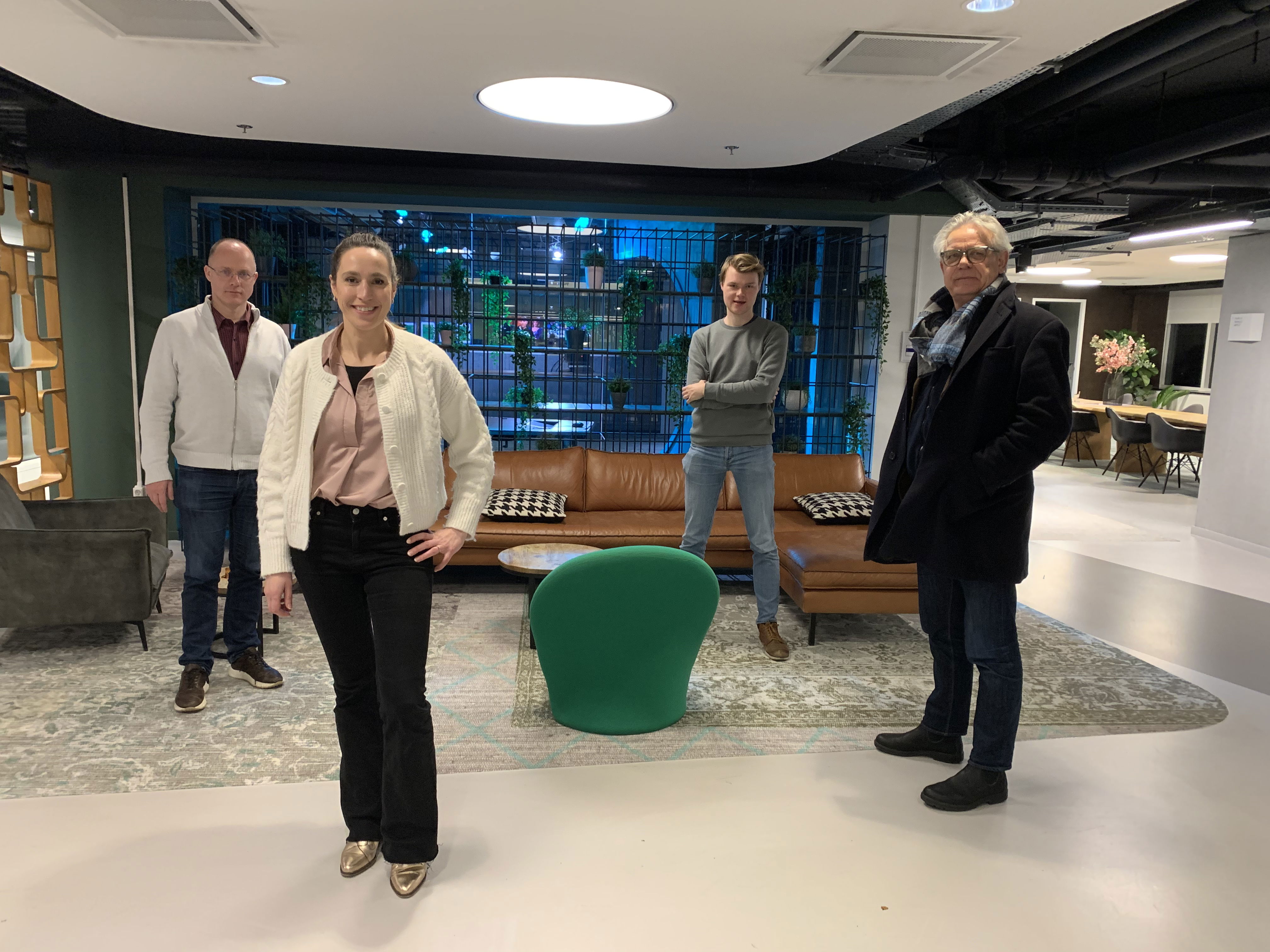 Dit is de Zondag met Stella Baars, Twan Geurts en Tom Mikkers | NPO Radio 1