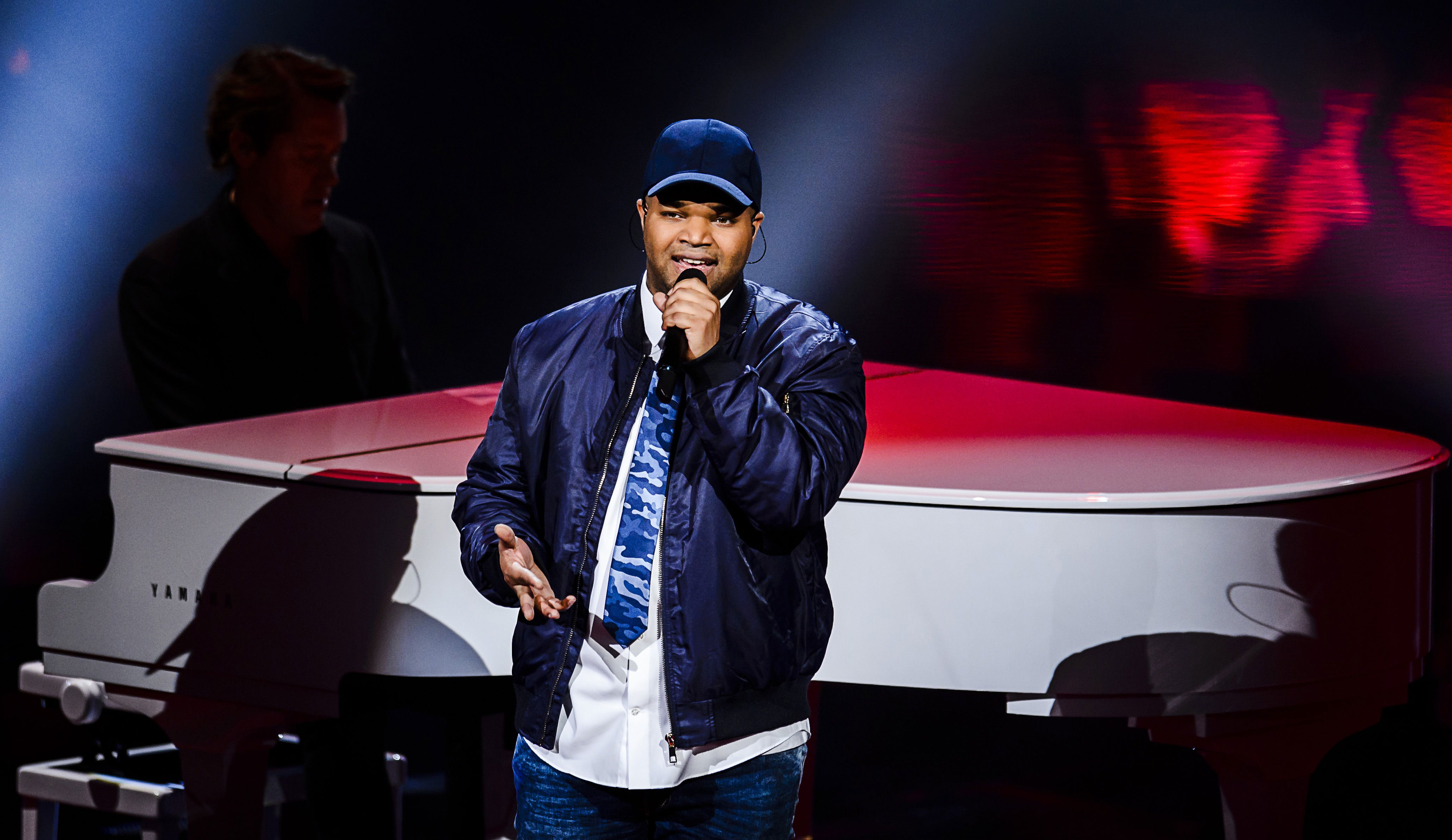 Zanger Brace over zijn optreden in de Koepelgevangenis | NPO Radio 1