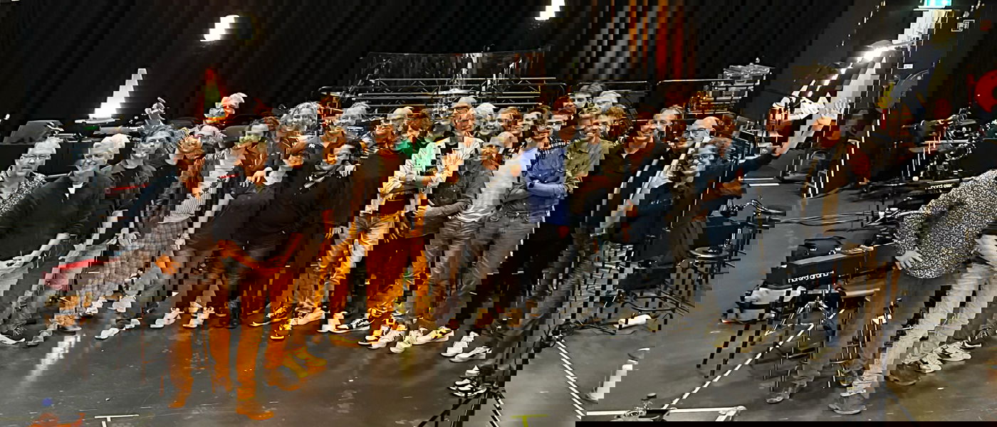 Op bezoek bij Edwin Evers met zijn nieuwe album "Levensdraden" | NPO ...