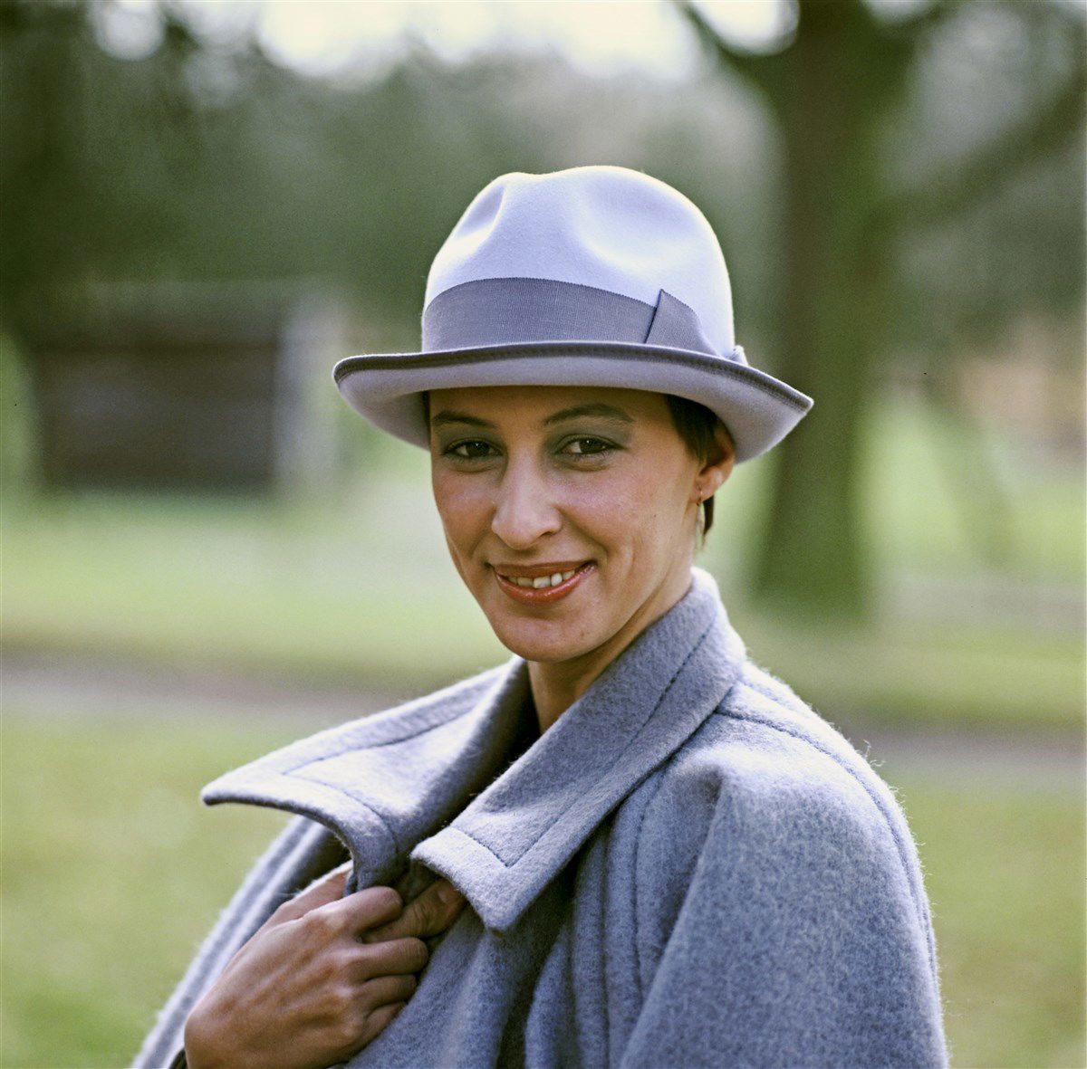 Zangeres Heddy Lester overleden | NPO Radio 5